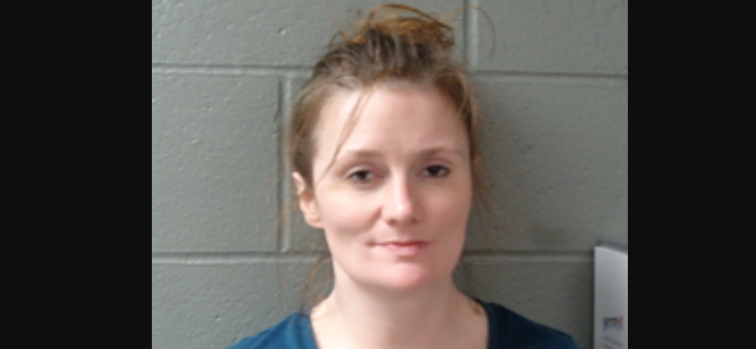 Arkansas Woman Reportedly Pulled Out Vodka During Police Visit Before ...